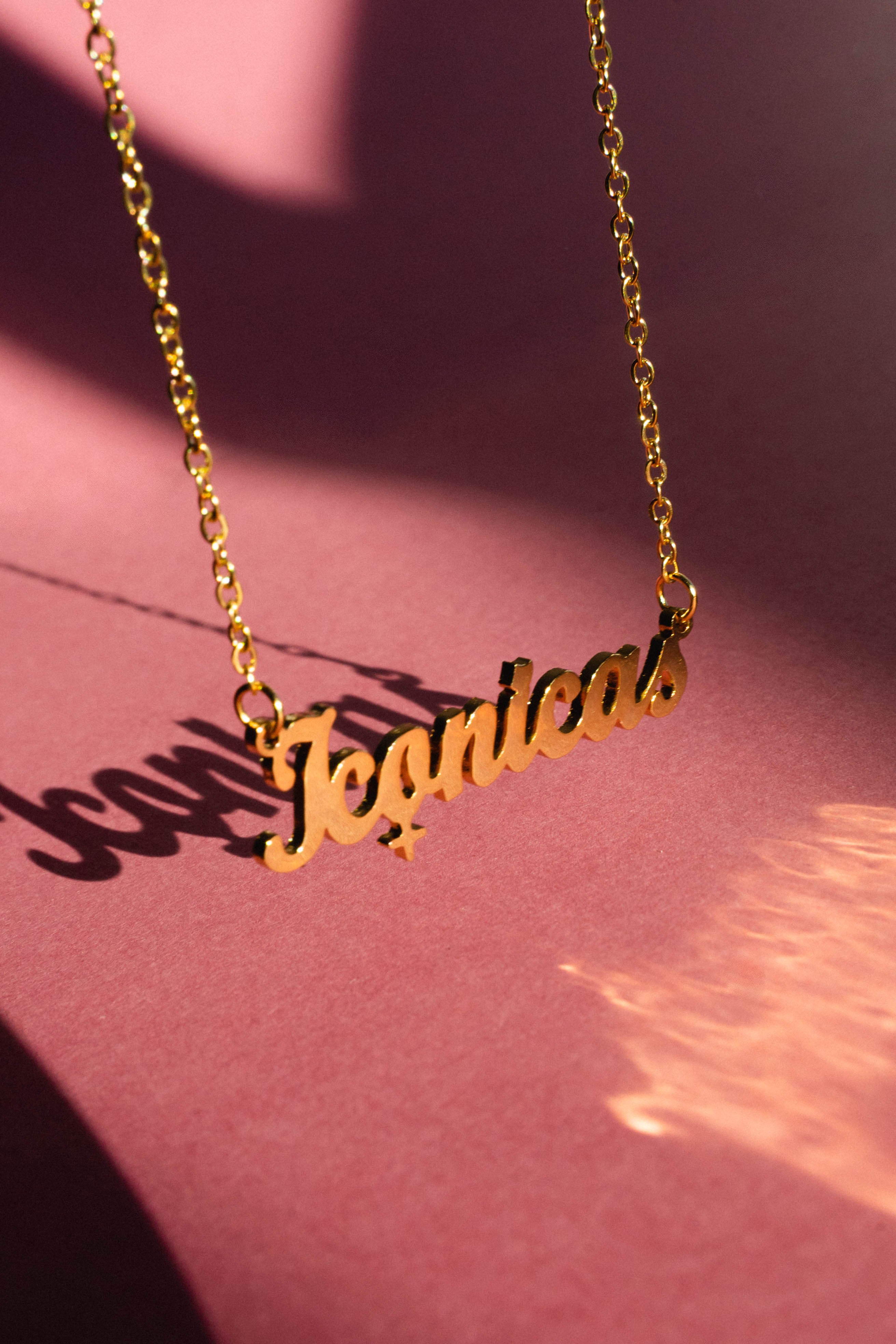 COLLAR ICÓNICAS | ICÓNICAS